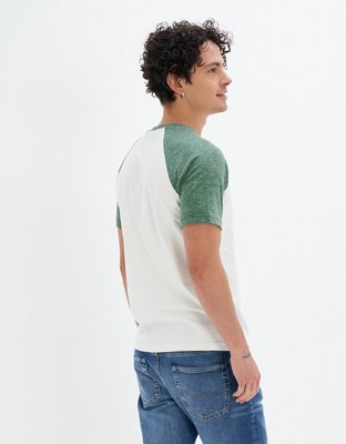 AE Super Soft T-shirt de raglán con gráfico y logotipo | American Eagle