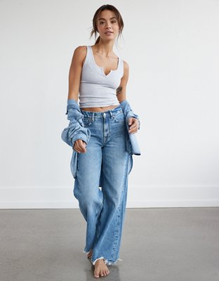 AE Cropped Notch Neck Tank Top