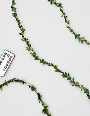 Kikkerland Leaf String Lights