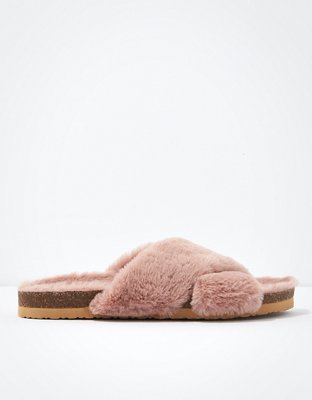 Women's Slippers | American Eagle