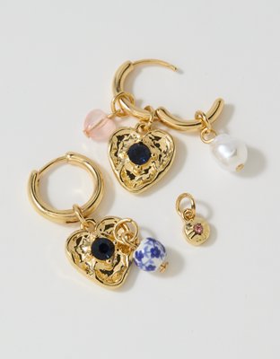 Aerie Aretes con Múltiples Dijes Vintage | Aerie