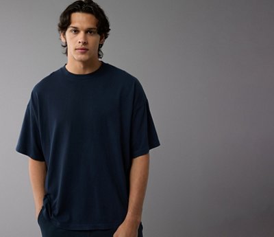 Men's T-Shirts: Crew Neck, Oversized & More | American Eagle