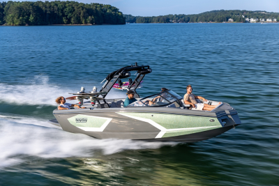 Build Custom Wake Boat | Heyday® Wake Boats