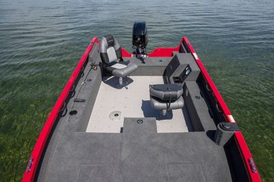 Crestliner 1650 Pro Tiller | 16 Foot Aluminum Tiller Boat