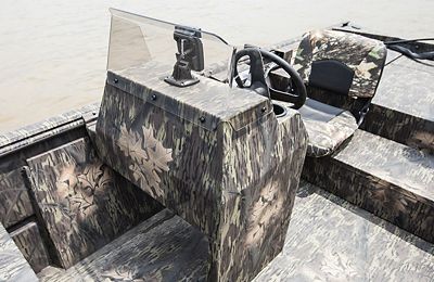Crestliner Fishing Boats |1860 Retriever Side Console