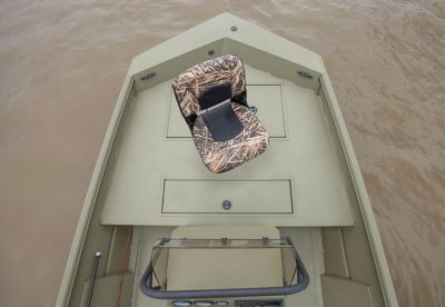 Crestliner 1870 Retriever FCC |18' Aluminum Tunnel Hull Fishing Boat