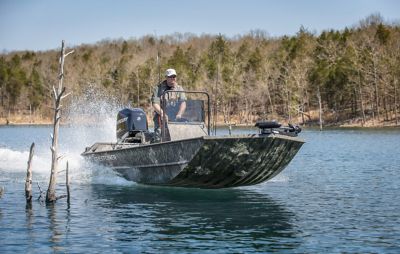 Crestliner 1870 Retriever FCC |18' Aluminum Tunnel Hull Fishing Boat