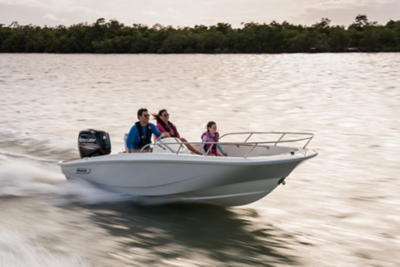 Boat Models Overview | Boston Whaler