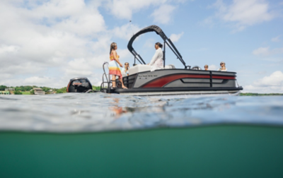 Lowe SF212 Fish & Sport Pontoon Boat | 21' Sport Fishing Pontoons