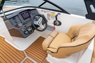 Bayliner VR6 Bowrider Fiberglass Boats