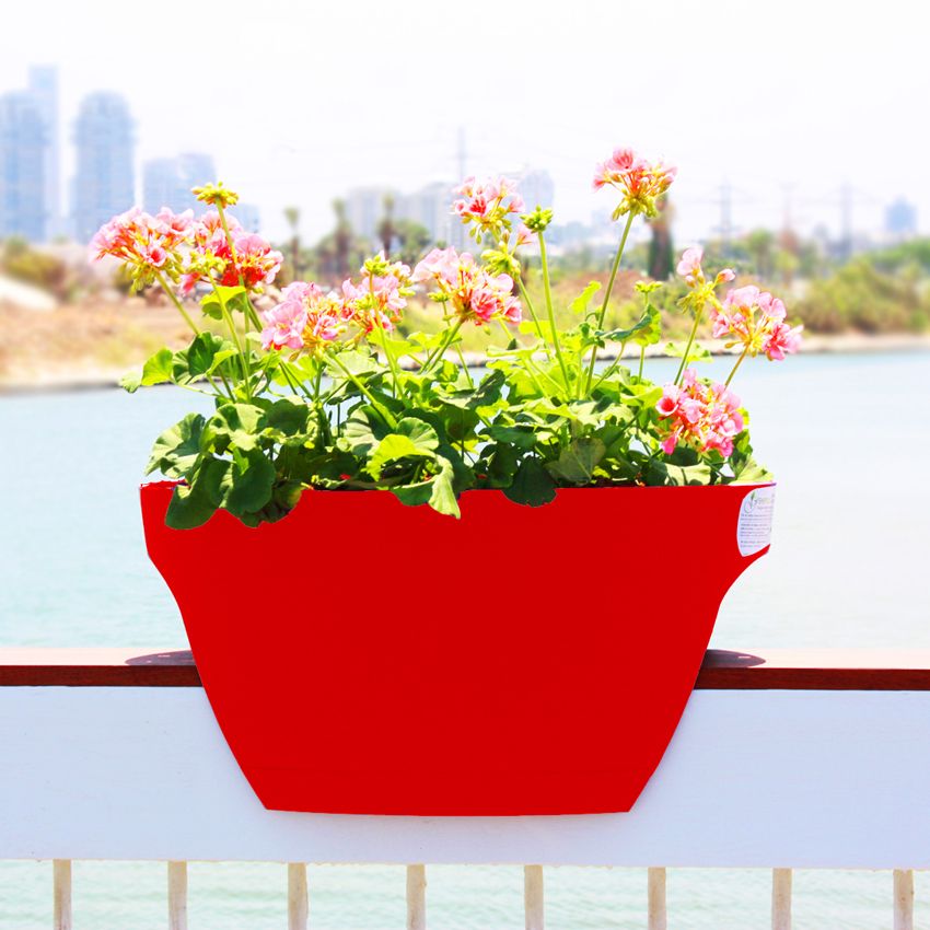 Railing Planters | The Home Depot Canada