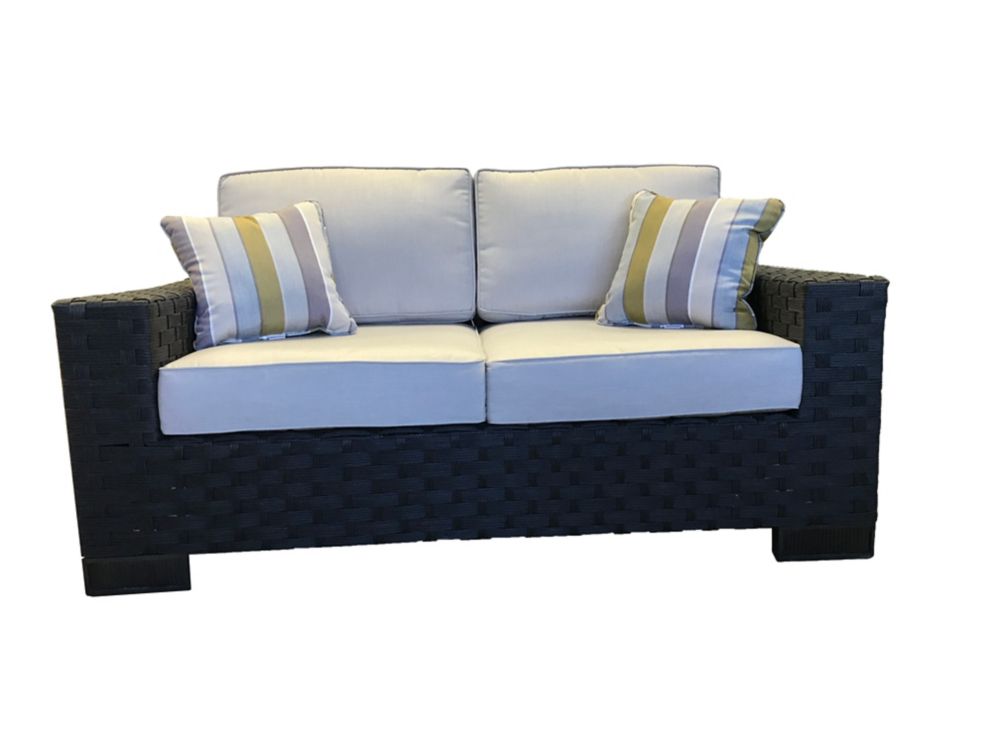 Canapés et causeuses de jardin | Home Depot Canada