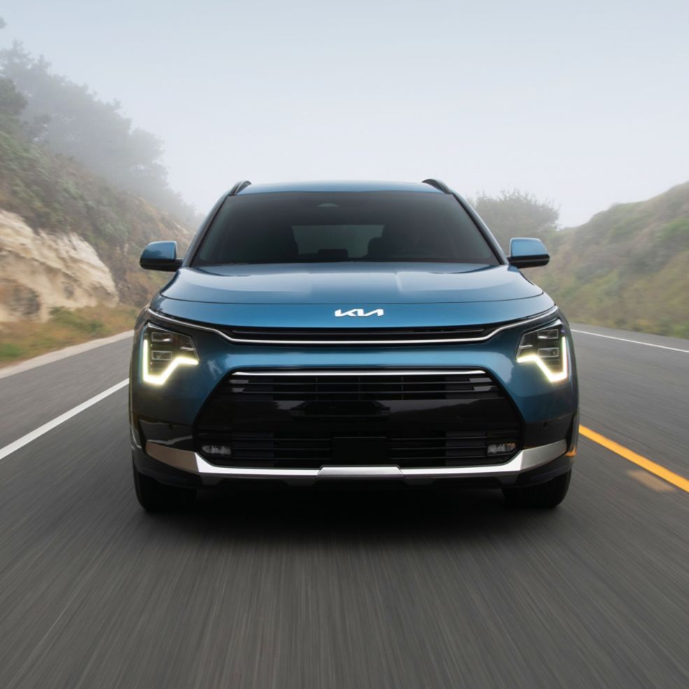 2025 Kia Niro Plug In Hybrid Subcompact PHEV SUV with 33 Miles of All Electric Range EPA est. MSRP Features Kia
