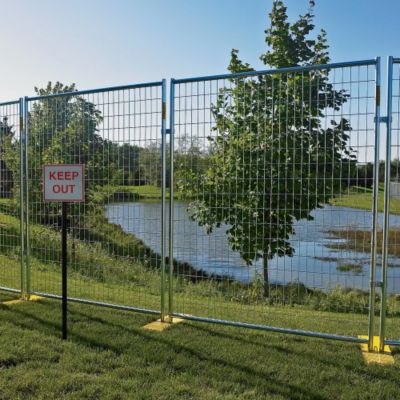 Outdoor Security Fencing – Welded Wire Fence – 6’hx5′ – 8 Panels ...