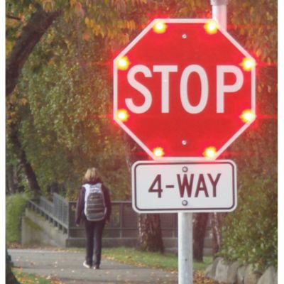 Tapco Solar Powered Blinker Sign – Stop – 30×30″ | Kilium