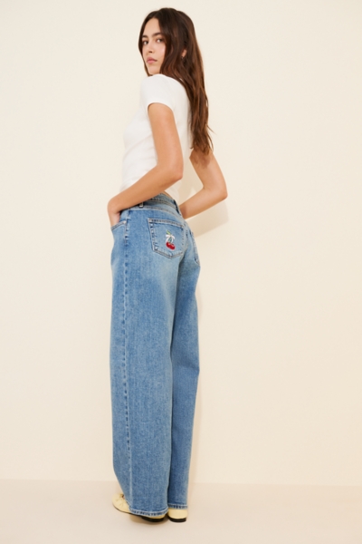 Wide Leg Cherry Jeans | Nuuly