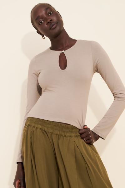 Jenji Long Sleeve Pearl Button Top | Nuuly