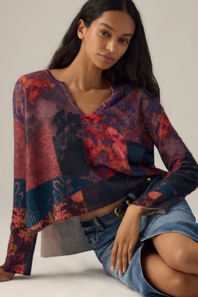 V-Neck Cashmere Hi-Low Sweater | Nuuly