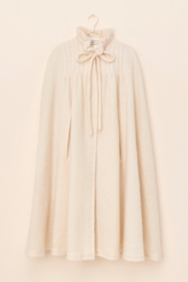 Vintage Cream Cape | Nuuly