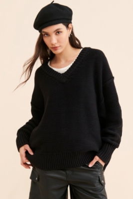 Alli V-Neck Sweater | Nuuly