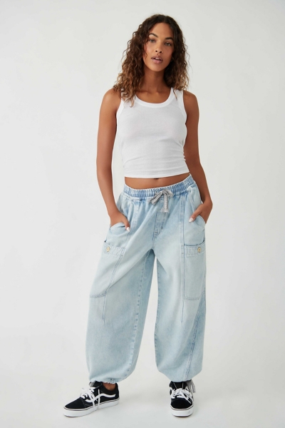 Bright-Eyed Low-Slung Jeans | Nuuly