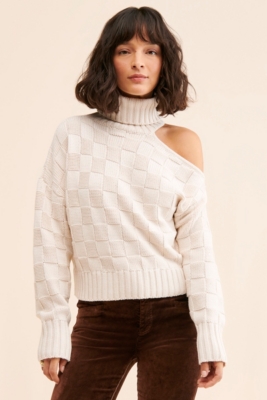 Turtleneck Cut Out Sweater | Nuuly