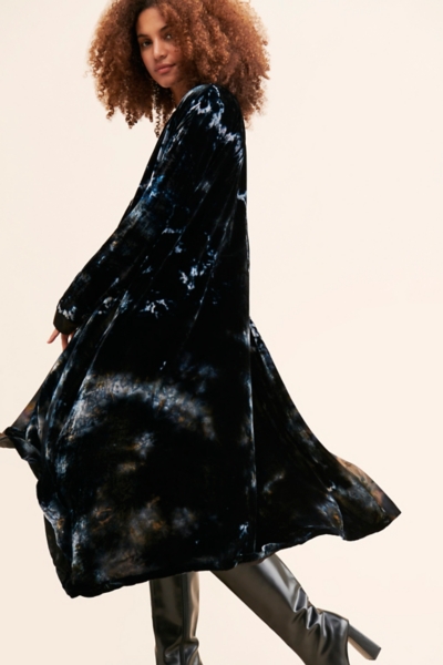 Velvet Longline Duster | Nuuly