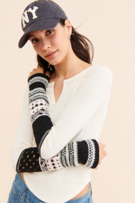 Cozy Craft Cuff | Nuuly