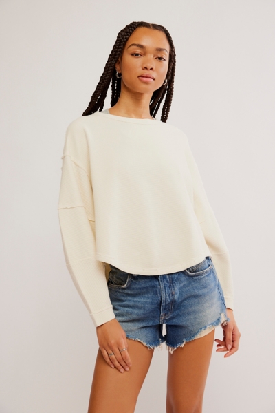 Total Eclipse Tee | Nuuly