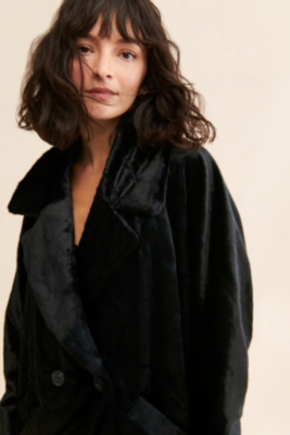 Flawless Shaped Jacket | Nuuly