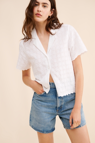 Cropped Scallop Resort Shirt | Nuuly