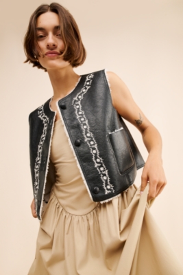 Travelers Reversible Leather Vest | Nuuly