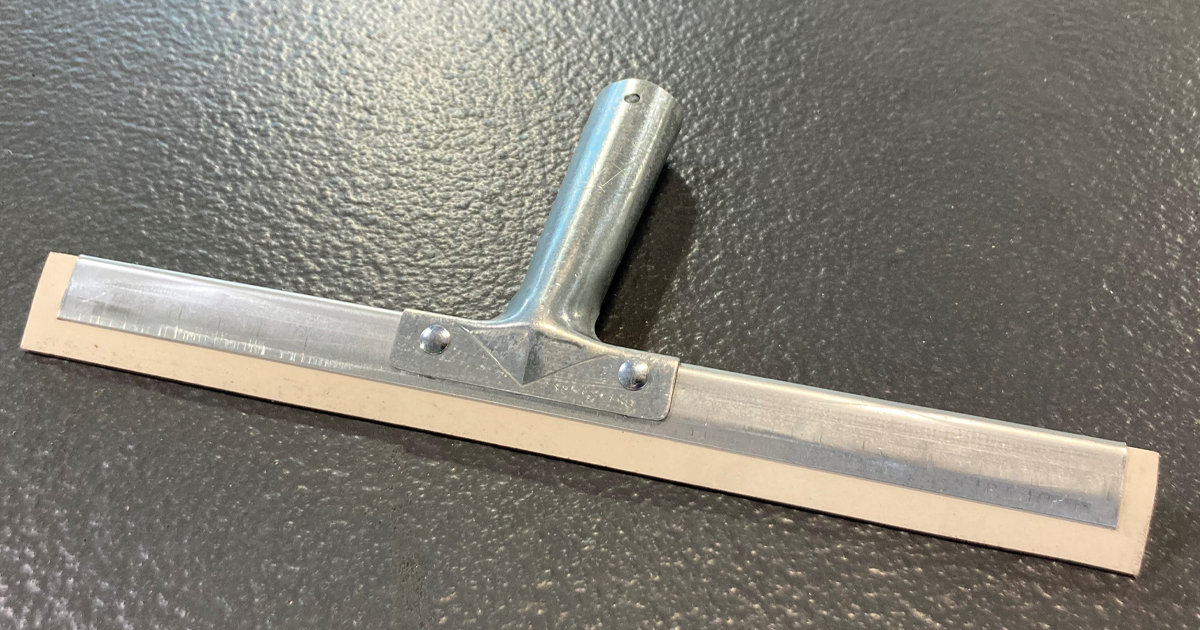Why Use a 12″ Squeegee | Sherwin-Williams