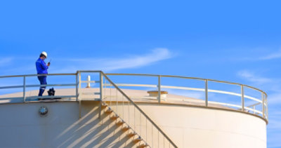 Providing Extended Life to Crude Oil Tank Linings | Sherwin-Williams