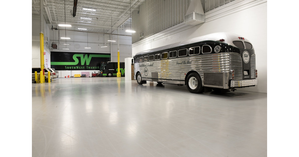 Resuflor Screed TG46 au garage SouthWest Transit | Sherwin-Williams